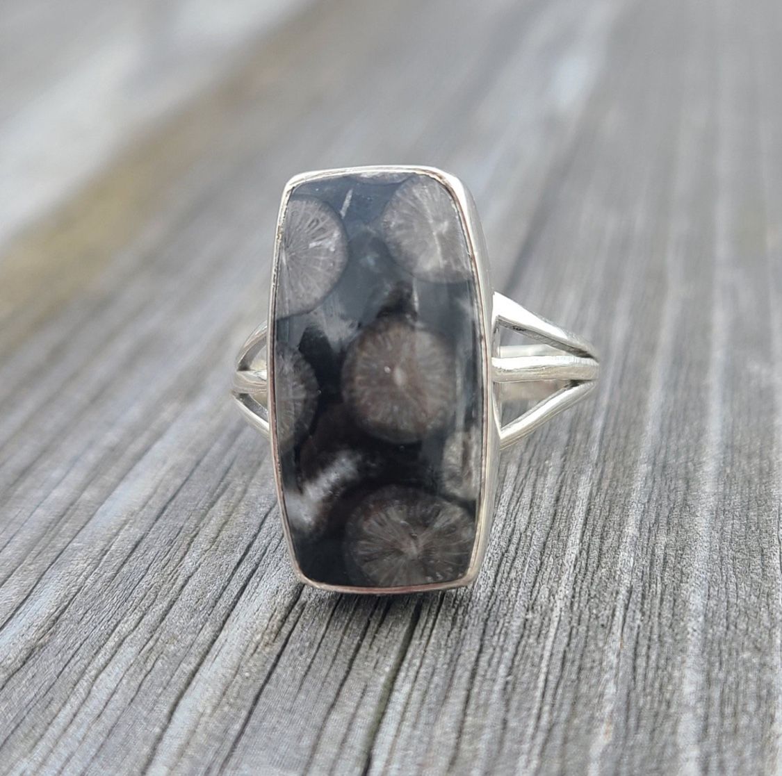 Black Flower Fossil Coral 925 Ring for Sale in Cloverdale, CA - OfferUp