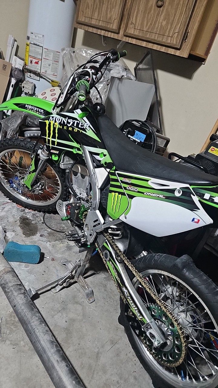 2004 Kawasaki Kx250f for Sale in North Las Vegas, NV - OfferUp