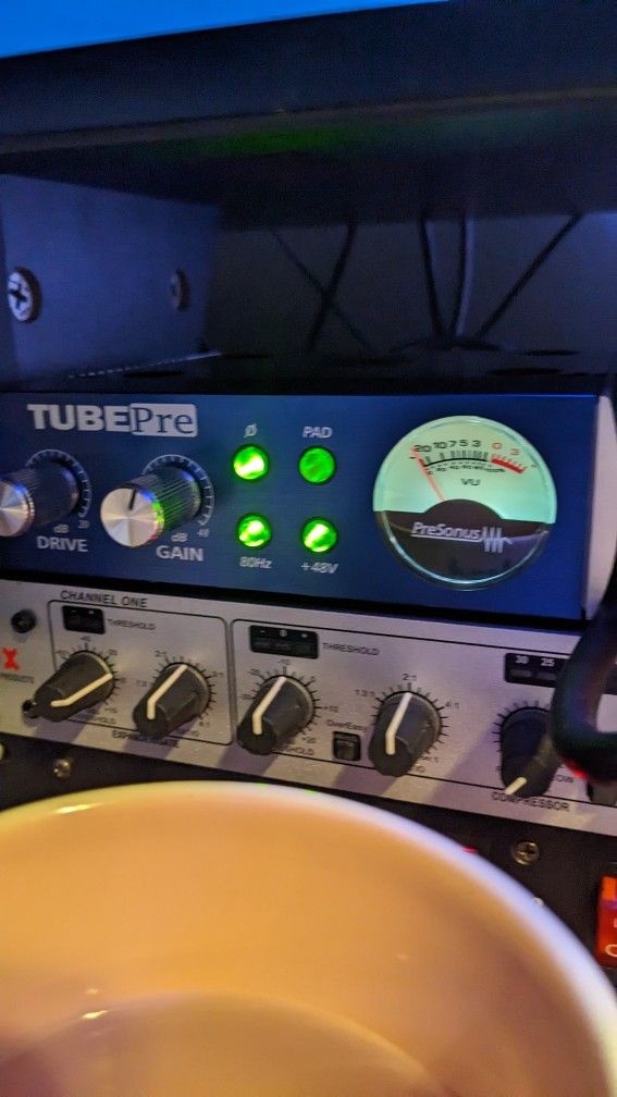 Presonus TubePre Mic Preamp for Sale in Bell Gardens, CA - OfferUp