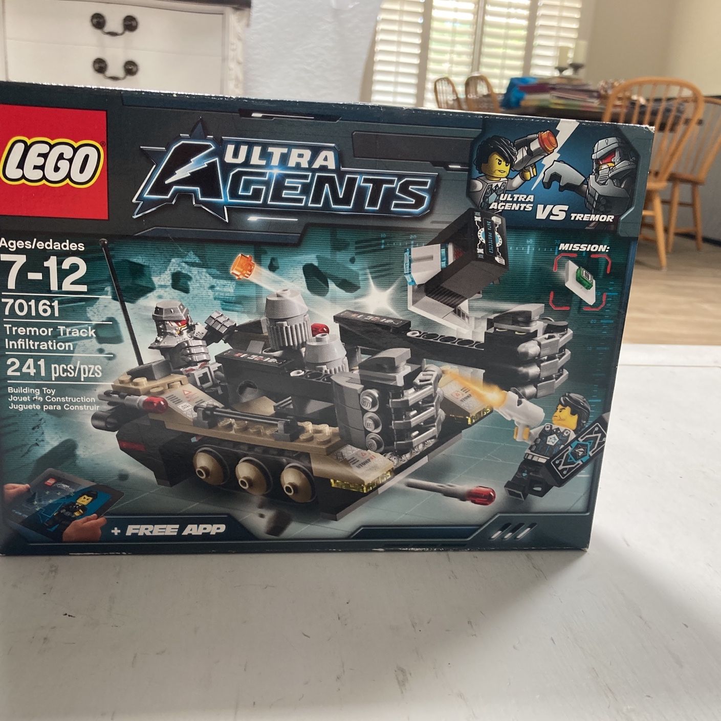 Lego Ultra Agents Tremor