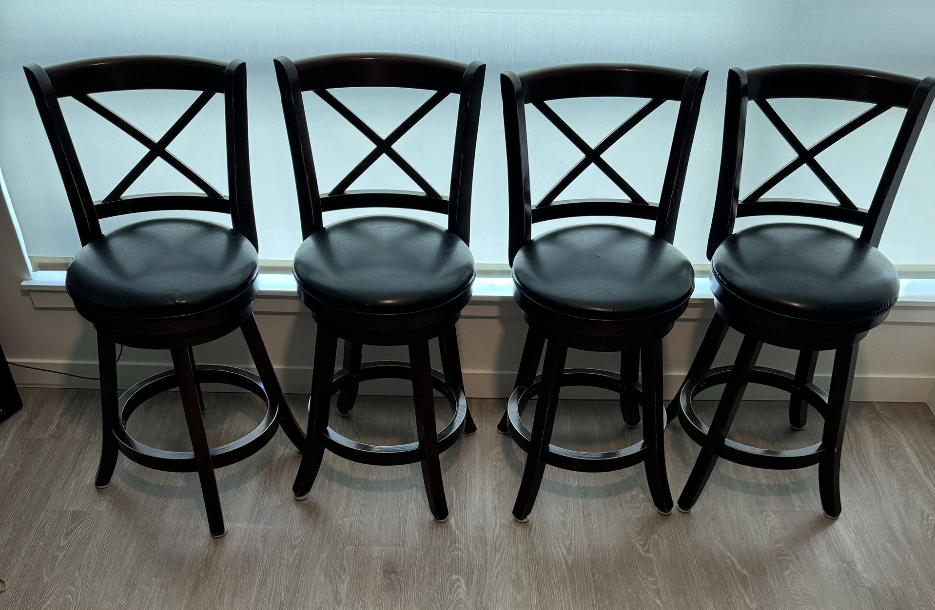 Four Bar Stools for Sale in Seattle, WA - OfferUp
