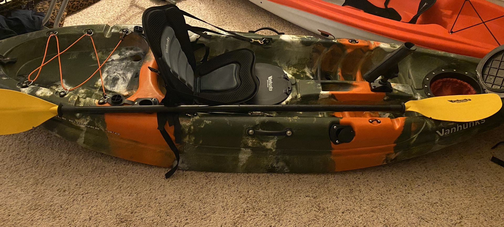 Vanhunk whale runner fishing kayak for Sale in St. Petersburg, FL - OfferUp