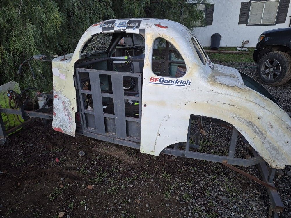 Legend Car Chassis With Body Gocart for Sale in Winchester, CA - OfferUp