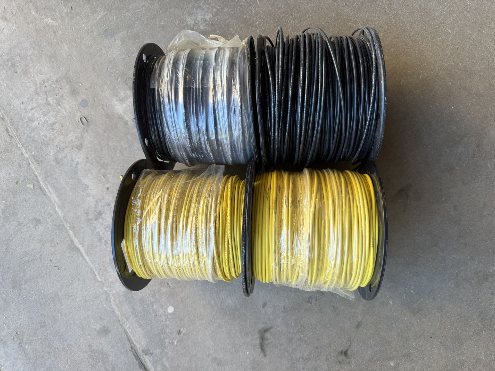 #12 AWG BLACK ELECTRIC WIRE 500FT ROLL #14 AWG for Sale in Glendale, CA ...