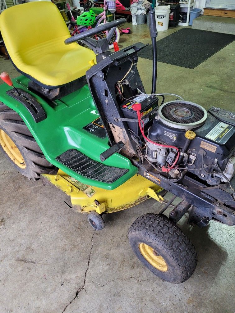 John Deere GT 242 Riding Mower for Sale in Portland, OR - OfferUp