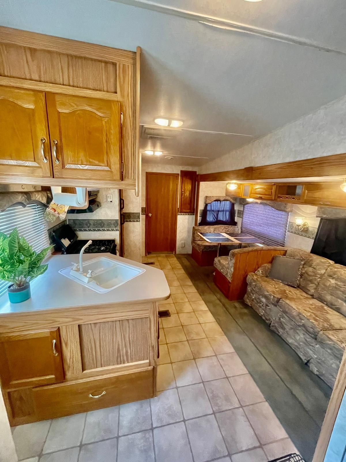 2004 Keystone Cougar Travel Trailer, Fifth Wheel, RV for Sale in Rialto ...