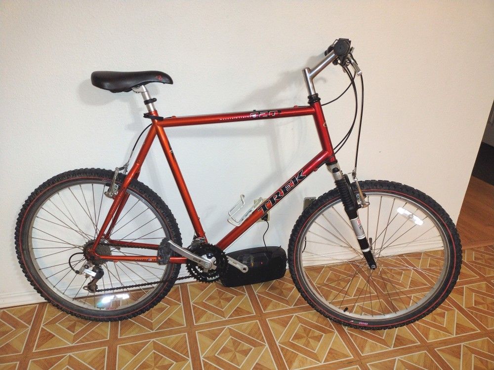 Trek 820 Antelope 26" Mountain Bike for Sale in San Antonio, TX - OfferUp