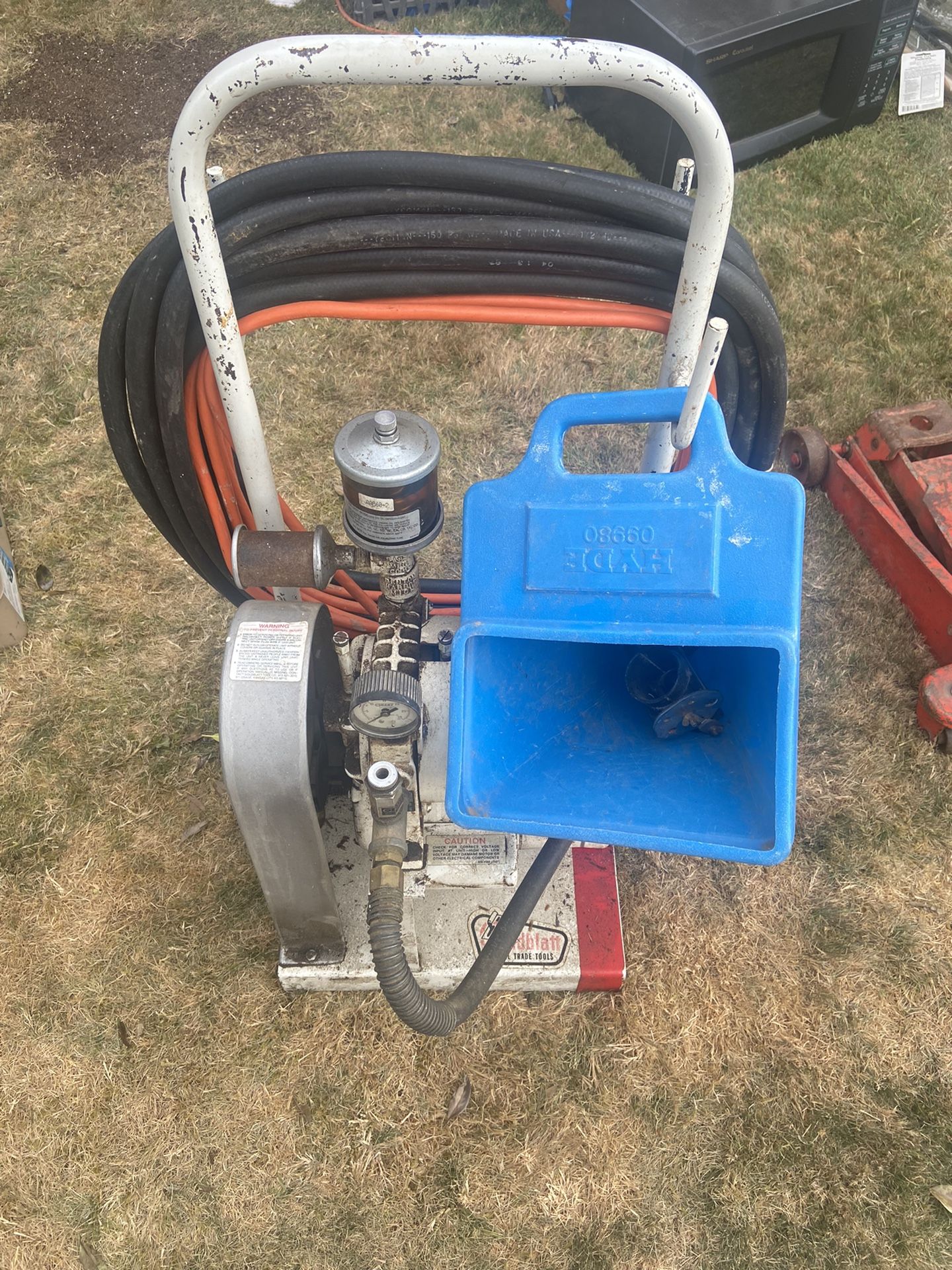 Texture Sprayer (Goldblatt) for Sale in Buckley, WA - OfferUp