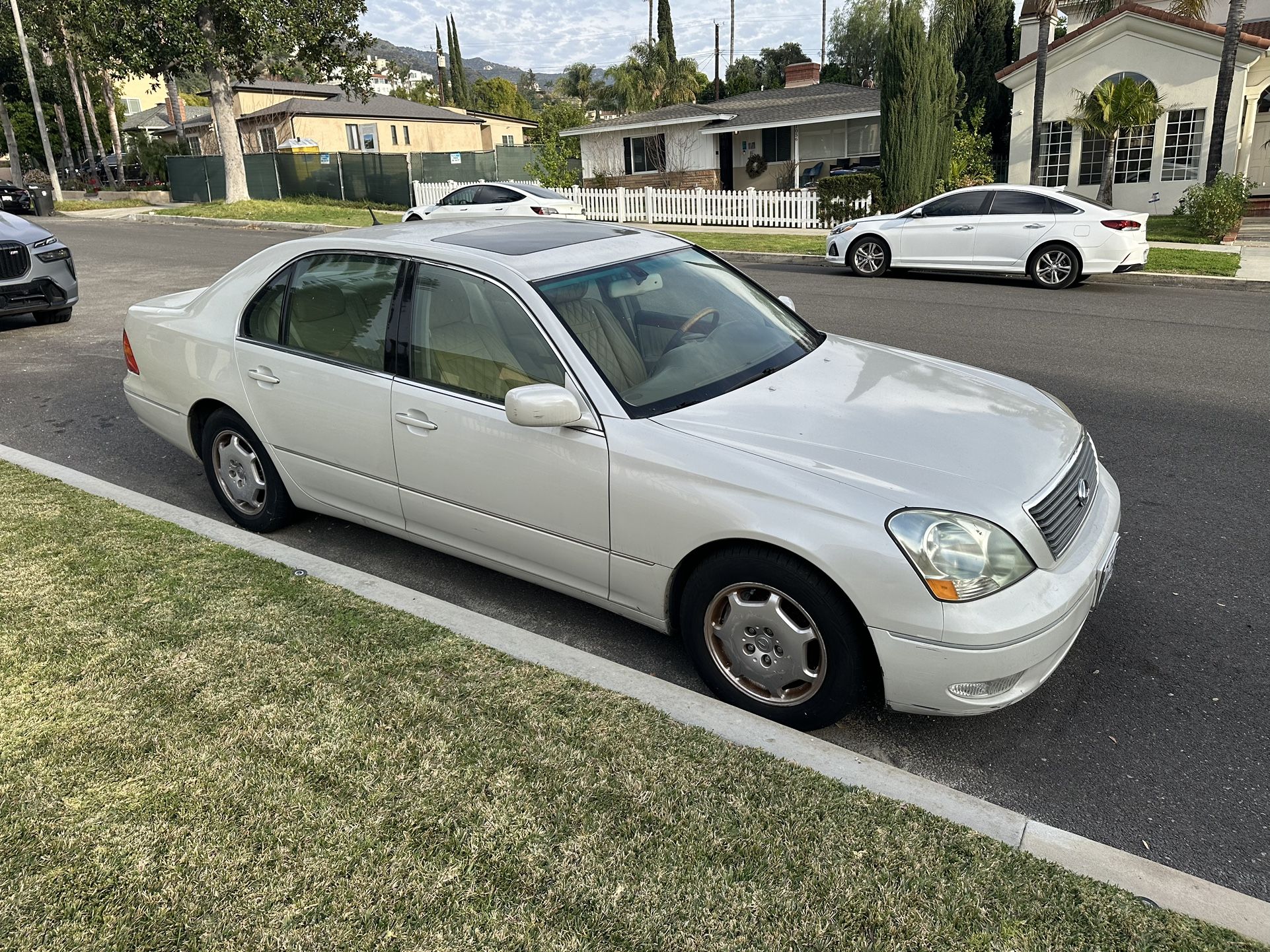 2002 Lexus LS for Sale in Burbank, CA - OfferUp