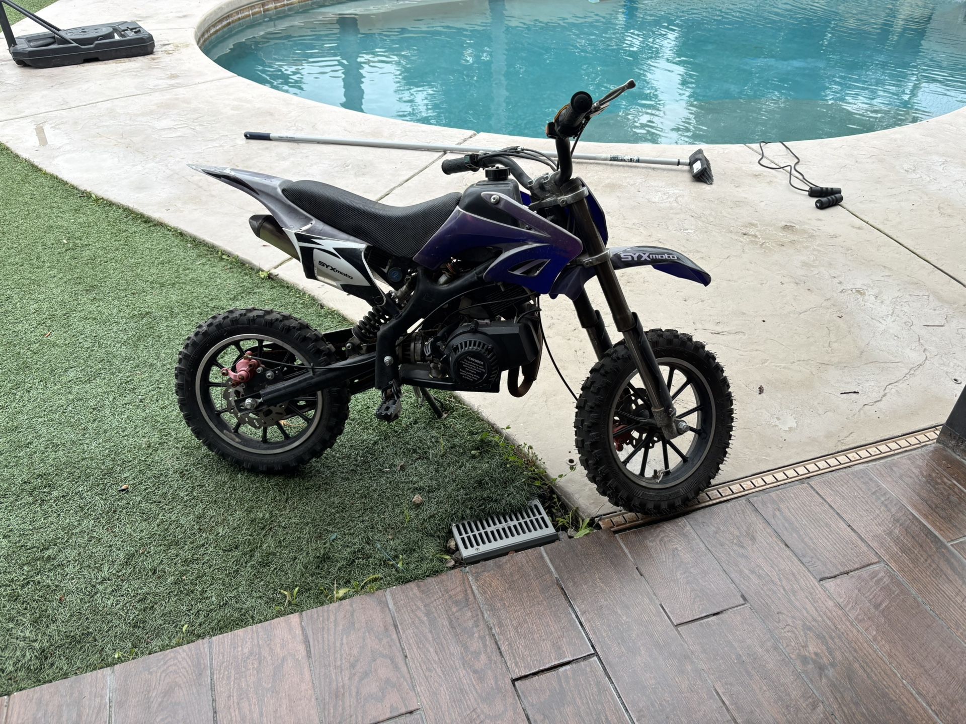 SYX moto Mini Motorcycle for Sale in Visalia, CA - OfferUp