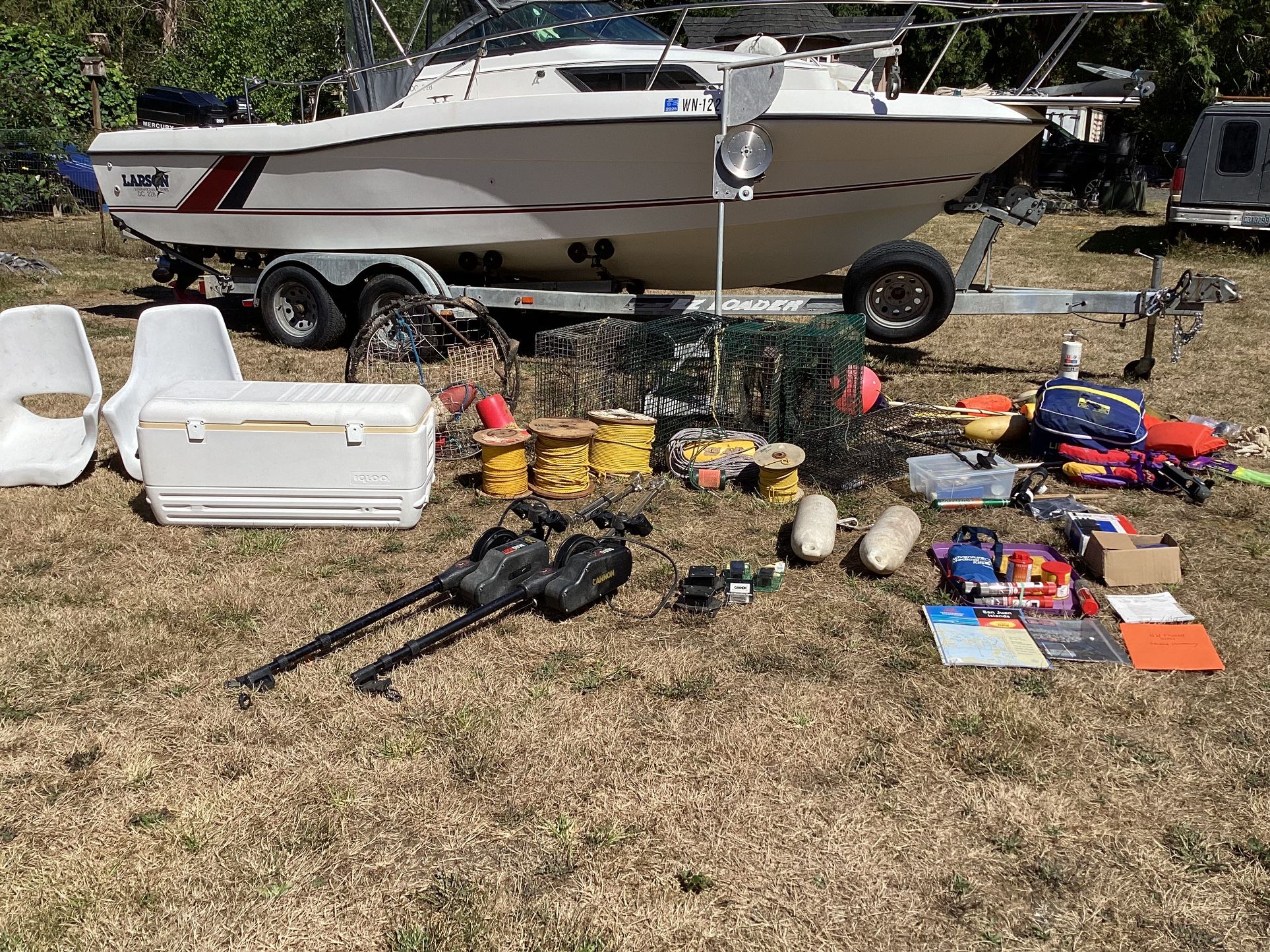 Awesome 22’ Larson International Boat, 200 Merc, 15 Horse Merc, Tons Of ...