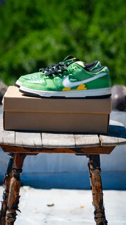 Nike SB Dunk Low Tokyo Green Taxi (2006) for Sale in Queens Nike SB Dunk Low Tokyo Green Taxi (2006) for Sale in Queens
