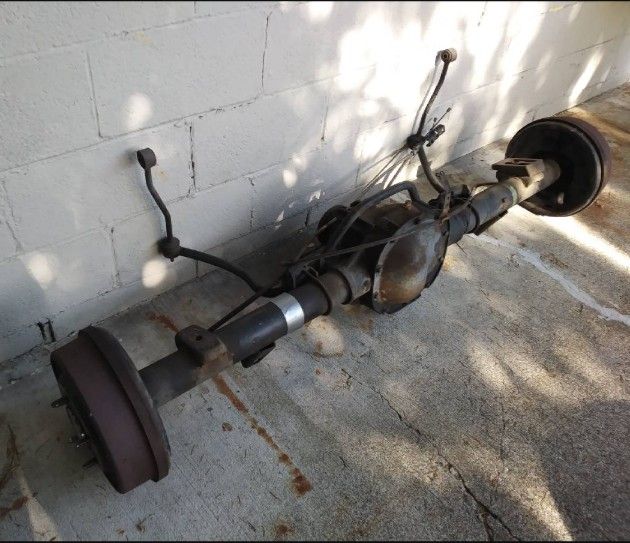 Ford 8.8 Rear Axle(posi, 15k miles) for Sale in Lynnwood, WA - OfferUp