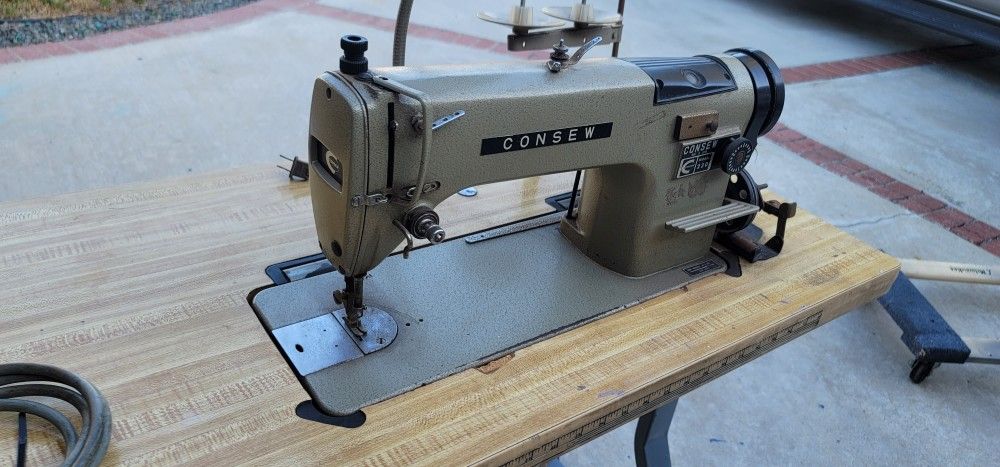 Consew 230 Industrial Sewing Machine With Table for Sale in Huntington ...