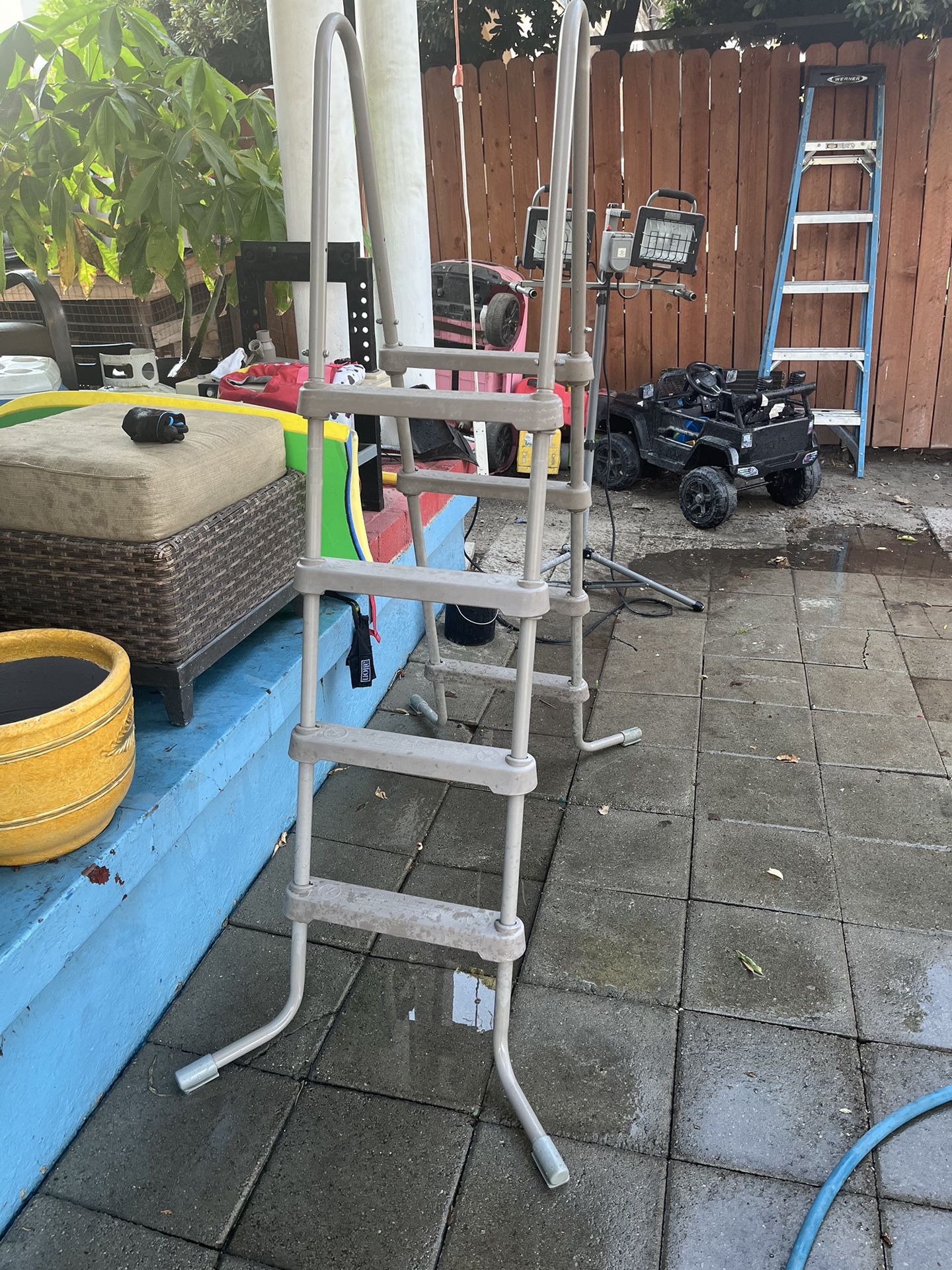 Ladder For Pool for Sale in San Bernardino, CA - OfferUp