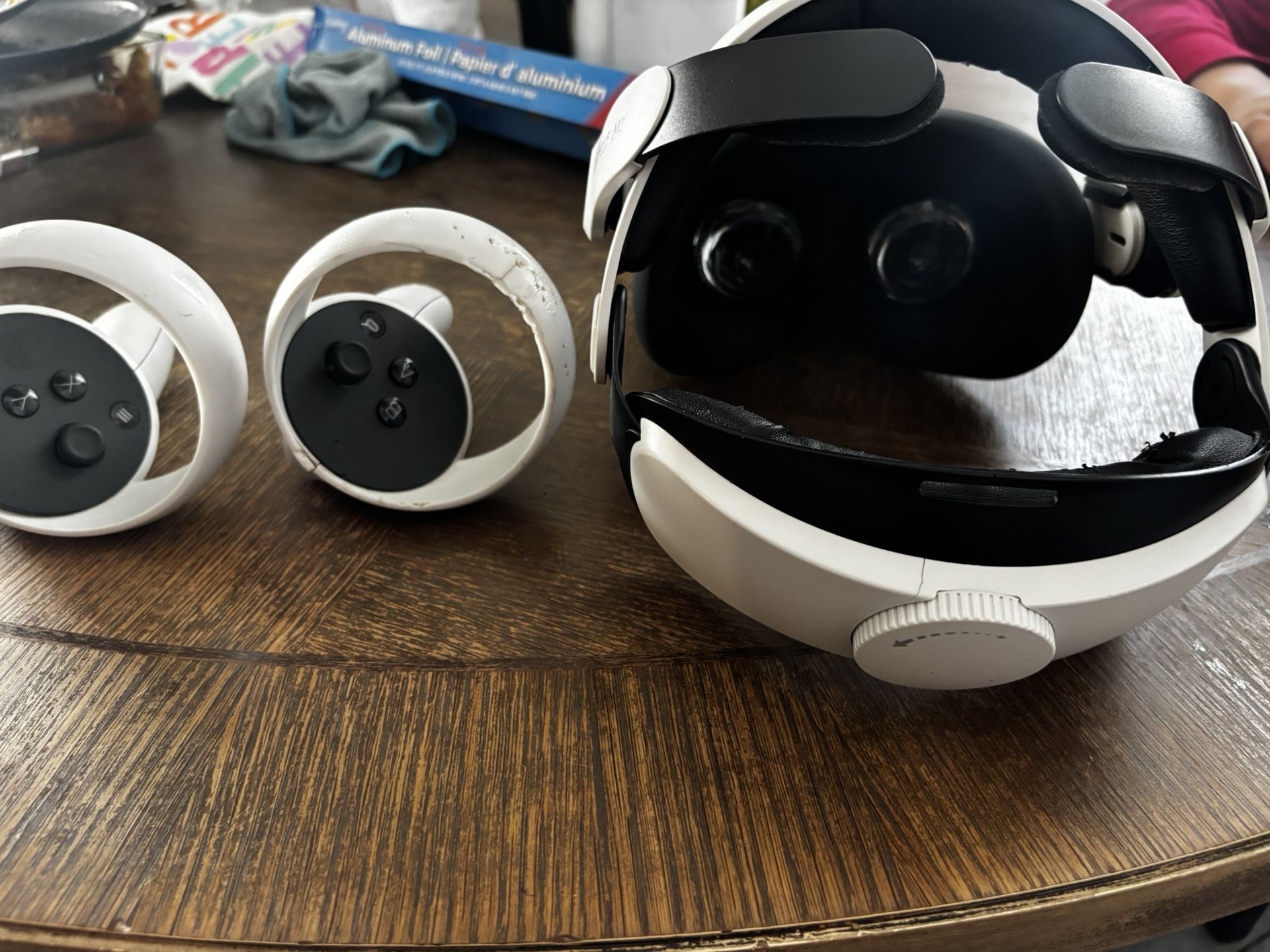 Meta Quest 2 for Sale in Chicago, IL - OfferUp