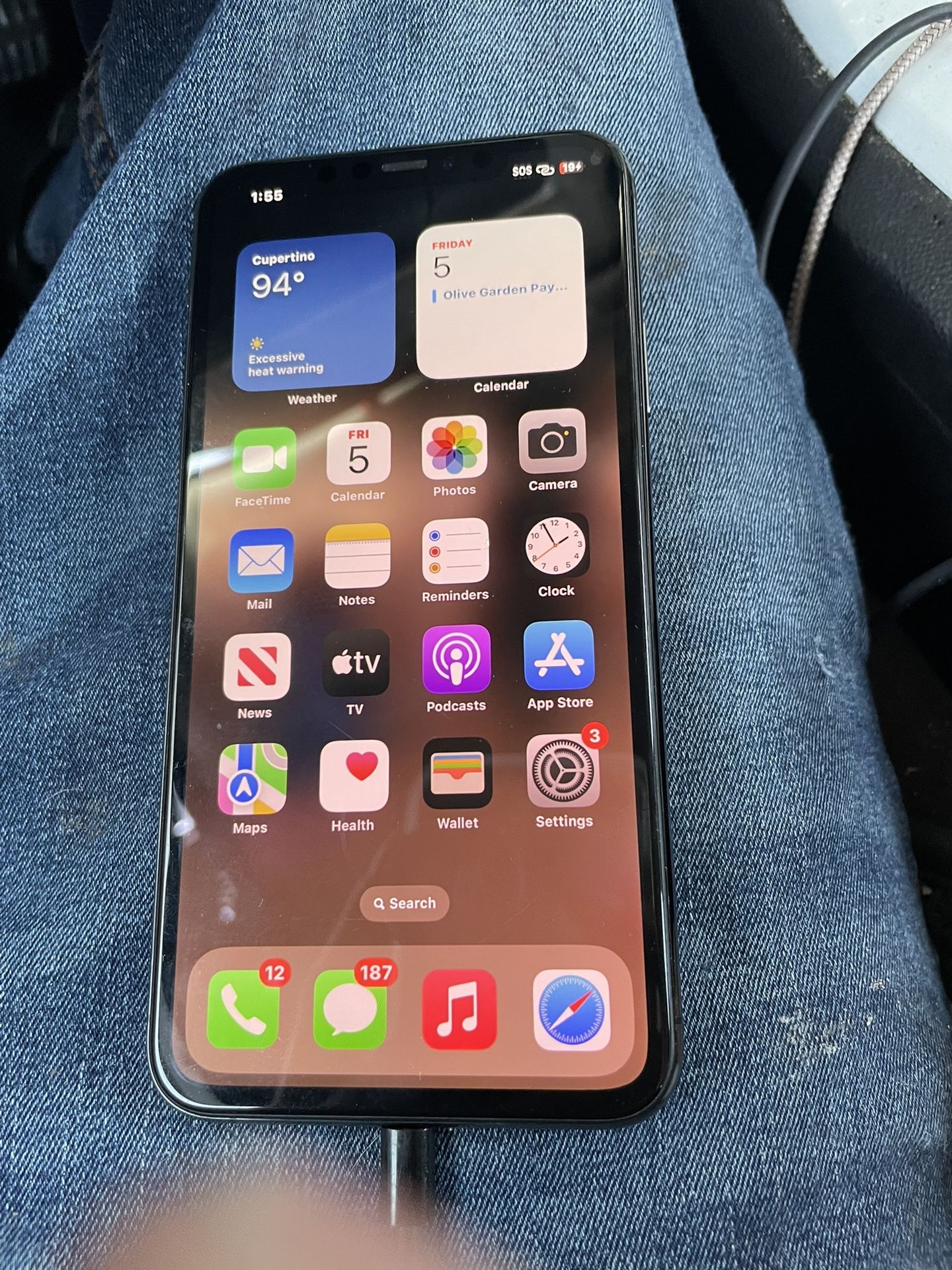 iPhone 11 Pro Max Sim Unlocked Use With Any Carrier for Sale in ...