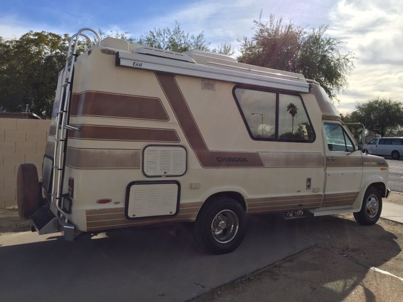 1988 Ford Chinook Fiberglass MotorHome 20Ft Fully Self-Contained for ...