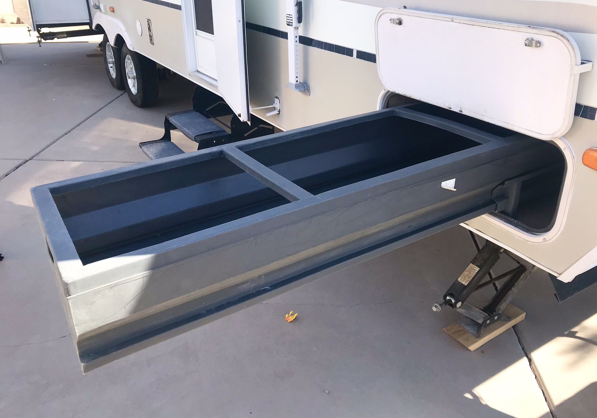 RV Travel Trailer Pass Through Storage Drawer for Sale in Phoenix, AZ ...