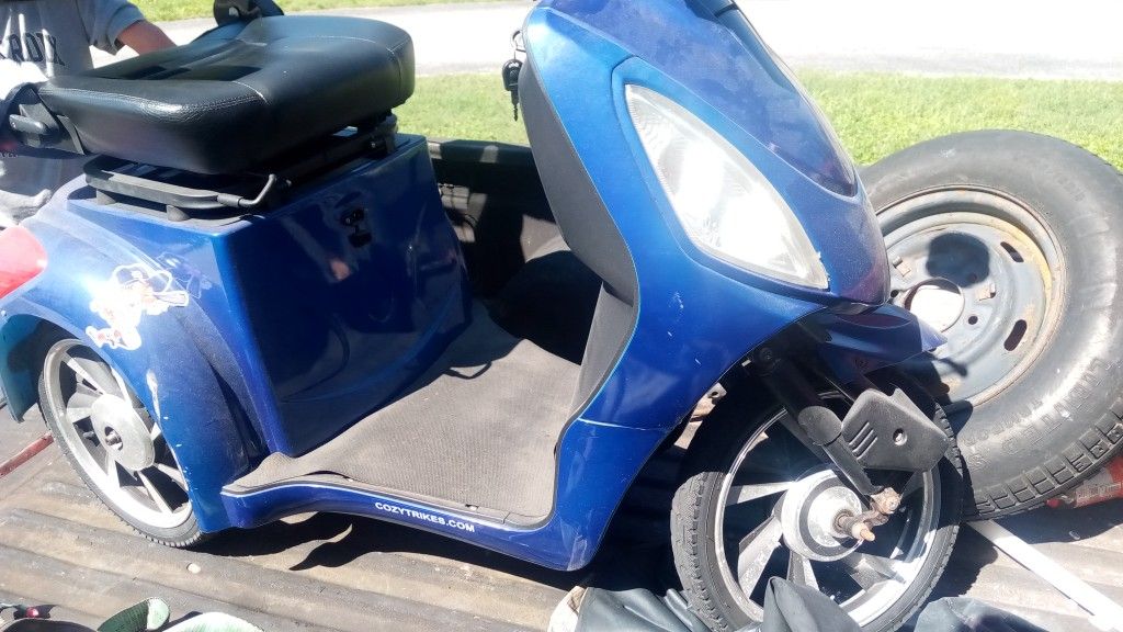 Scooter for Sale in Stuart, FL - OfferUp