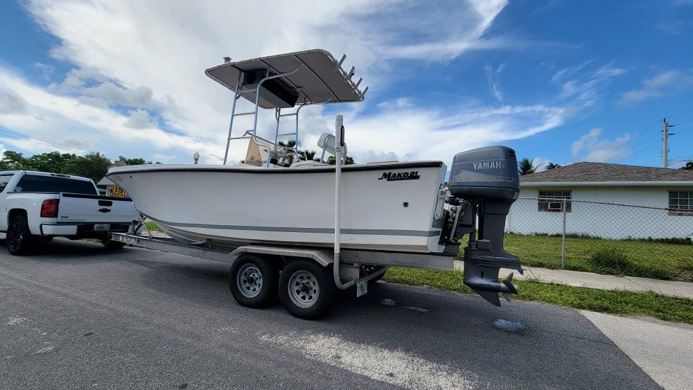 Classic Mako for Sale in Pompano Beach, FL - OfferUp