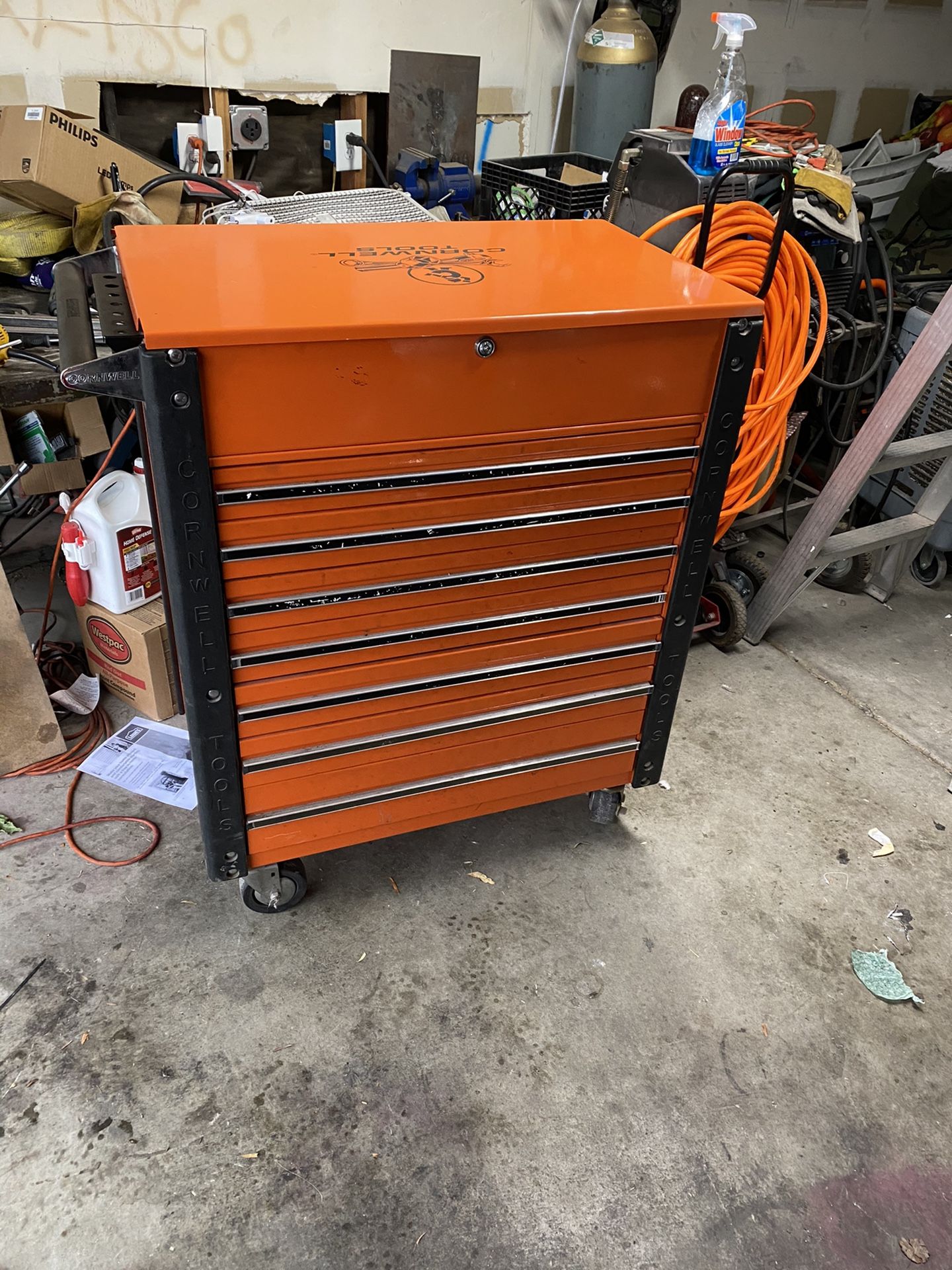 Cornwell tool box for Sale in Las Vegas, NV - OfferUp