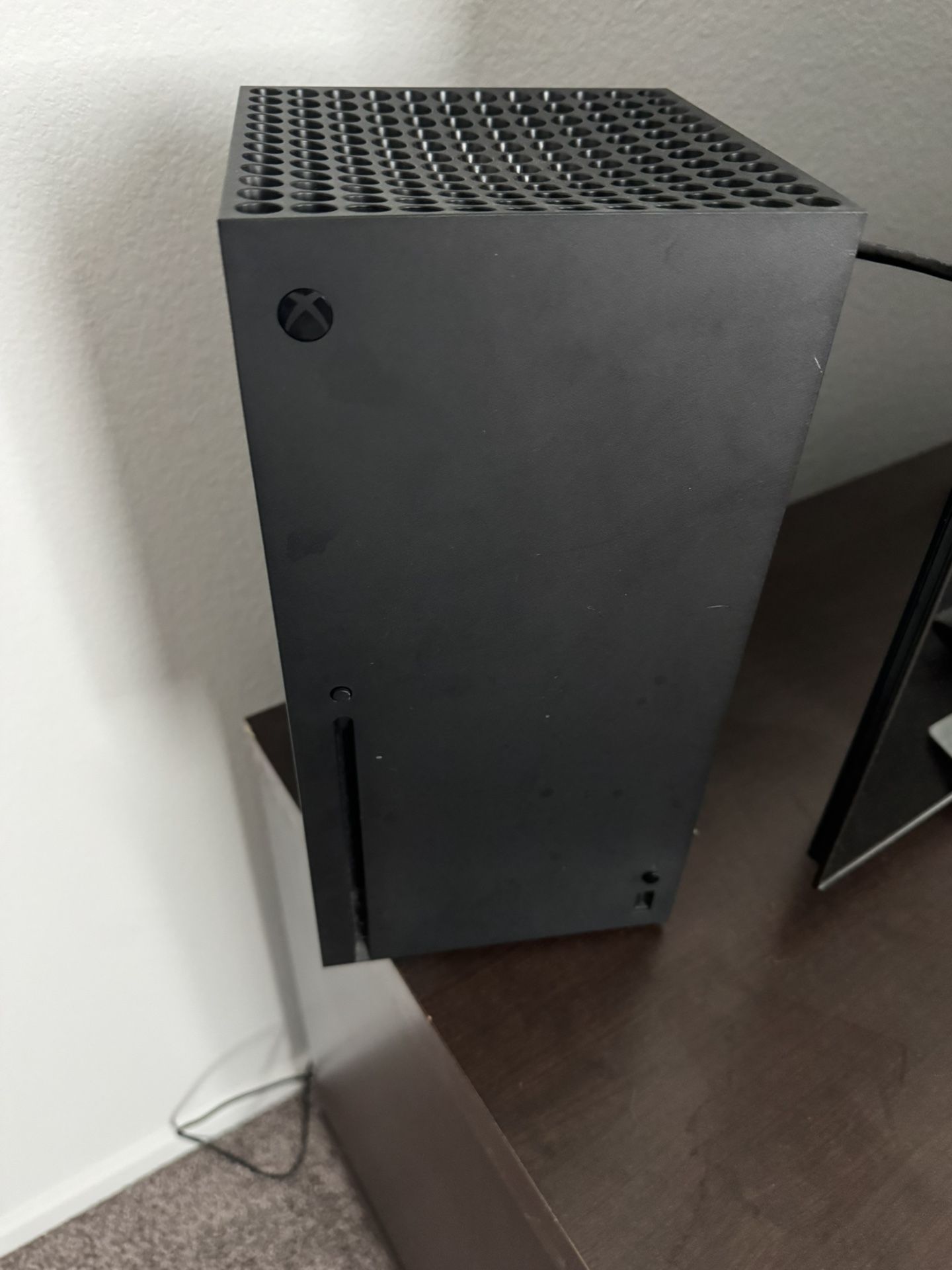 Used Xbox Series X With controller for Sale for Sale in Murrieta, CA ...