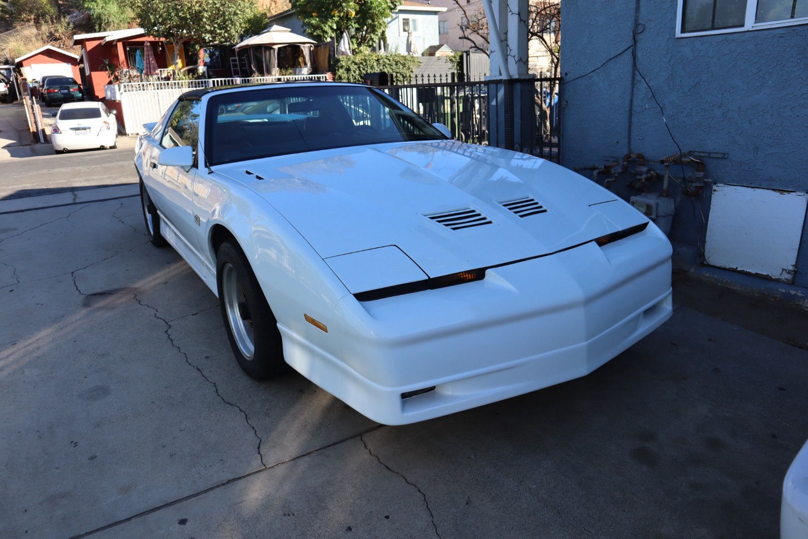 1990 Pontiac Trans Am for Sale in Los Angeles, CA - OfferUp