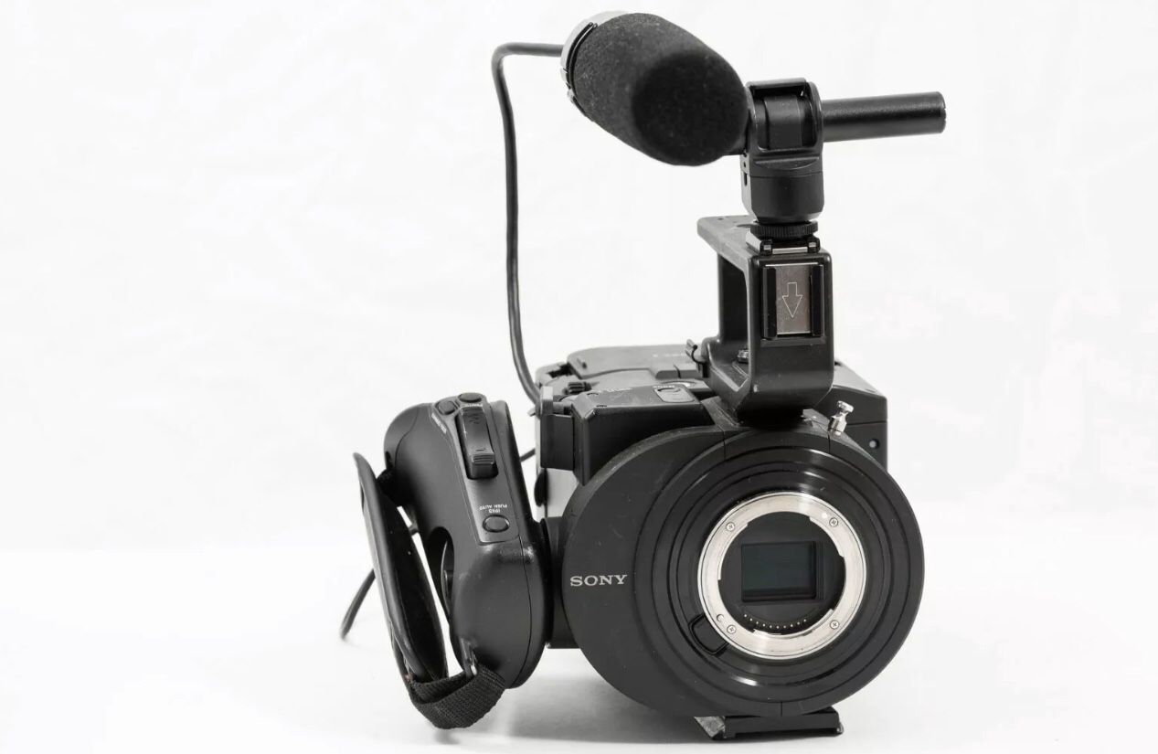 Sony FS-700r (4K) for Sale in Los Angeles, CA - OfferUp