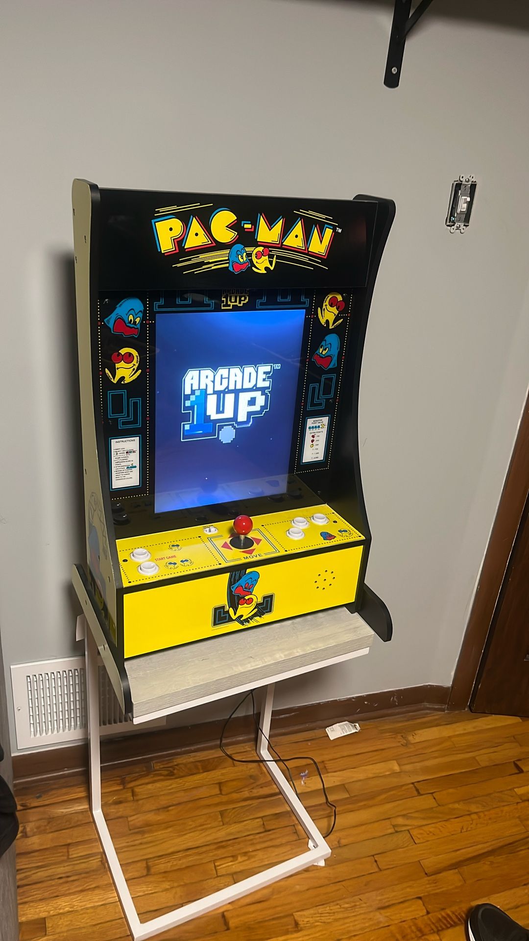 PAC Man Table Top Arcade Machine for Sale in Bedford Park, IL - OfferUp