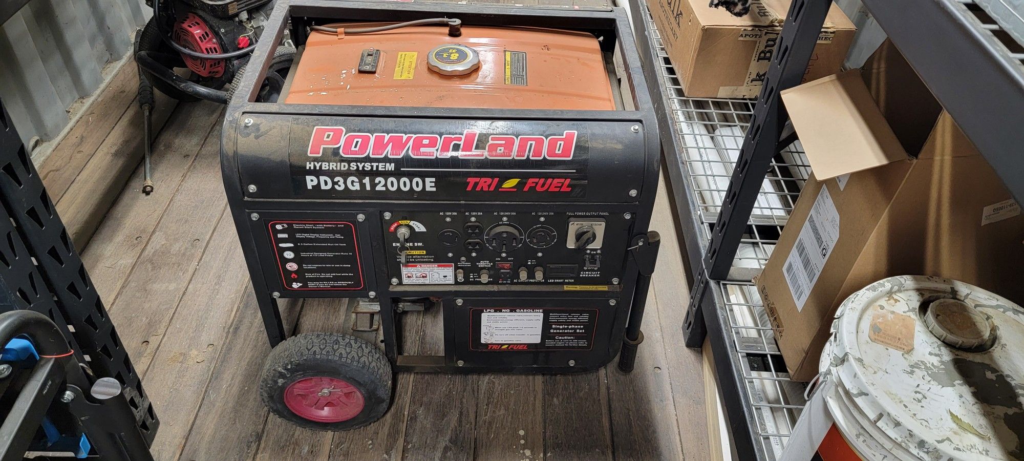 Generator Powerland Tri-fuel PD3G12000e for Sale in Menifee, CA - OfferUp