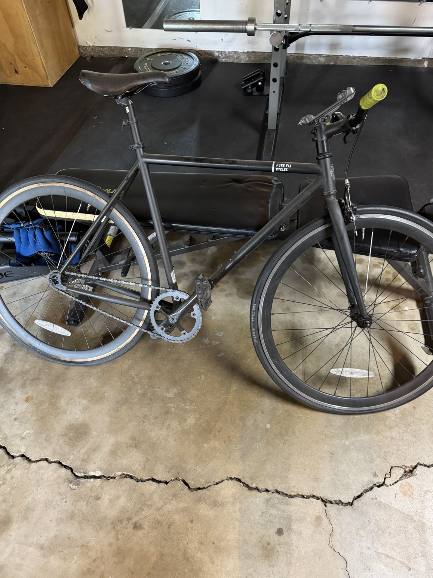Pure Fix Bike for Sale in Sacramento, CA - OfferUp