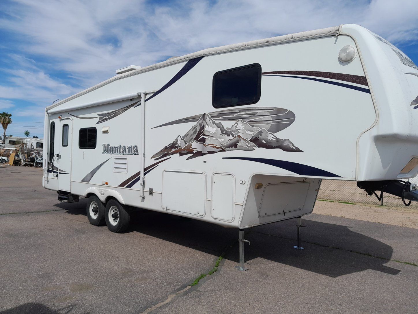 2006 Keystone Montana for Sale in Mesa, AZ - OfferUp
