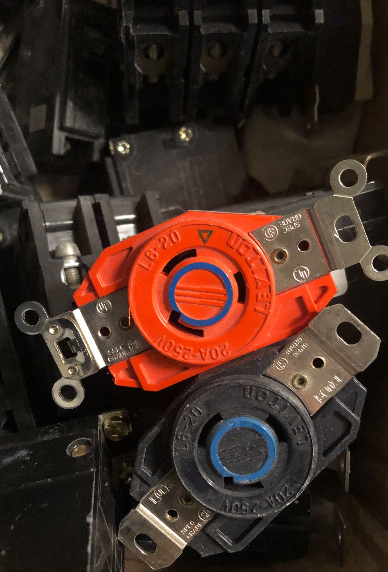 Breakers for Sale in Los Angeles, CA - OfferUp