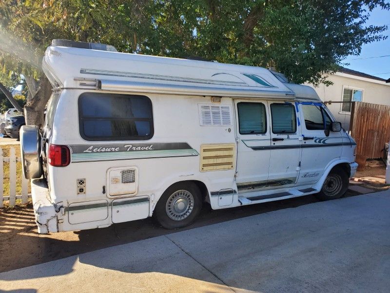 Dodge 1997 RV for Sale in Los Angeles, CA - OfferUp