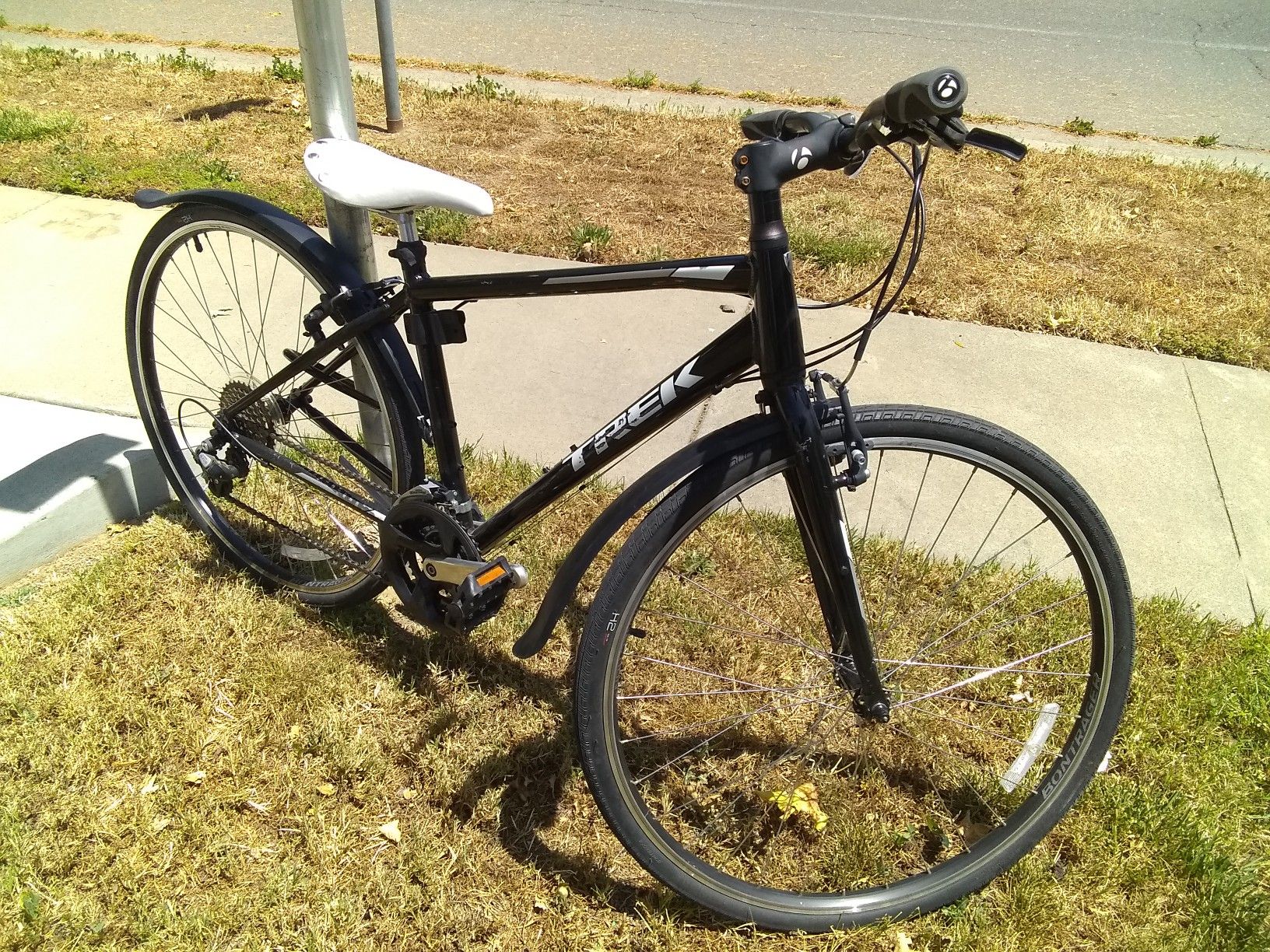 Trek FX1 Hybrid bike for Sale in Sacramento, CA - OfferUp