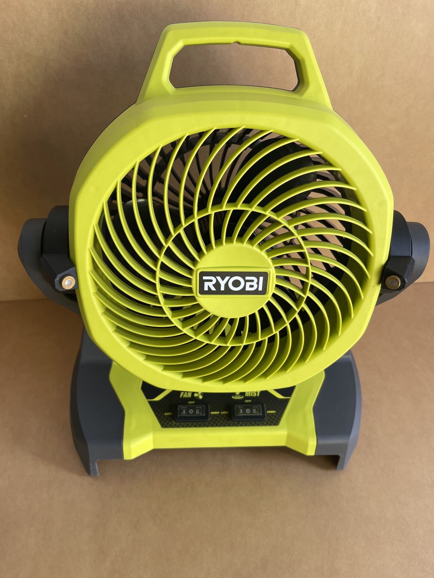 Ryobi ONE+ 18V Cordless 7-1/2 in. Bucket Top Misting Fan (Tool Only ...
