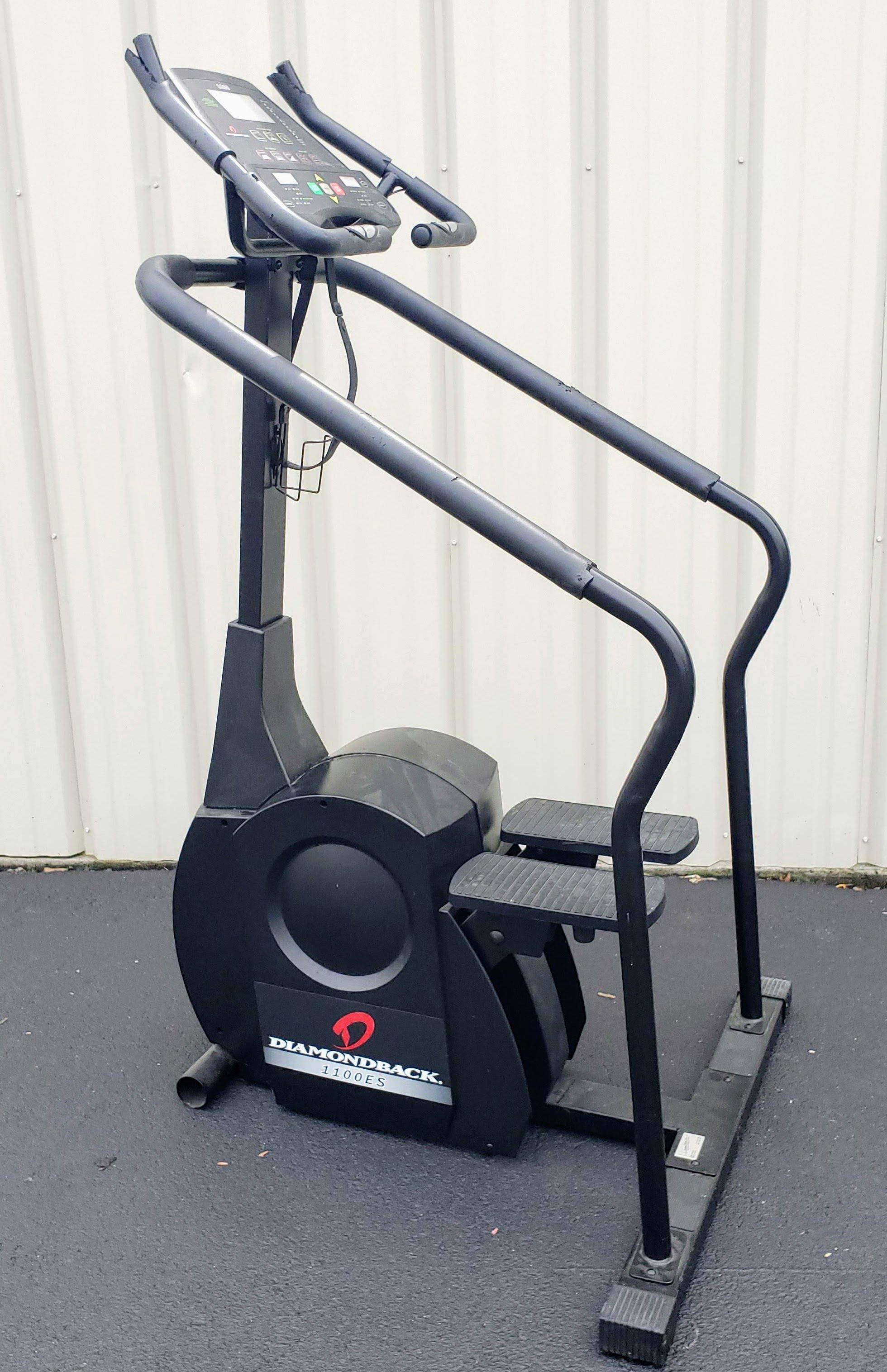 Diamondback 1100ES Stepper / Stair Machine / Stair Trainer / Stair ...