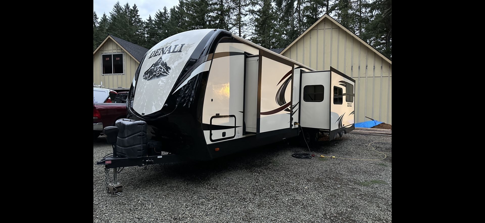 2017 Denali RV trailer 289RK for Sale in Oregon City, OR - OfferUp
