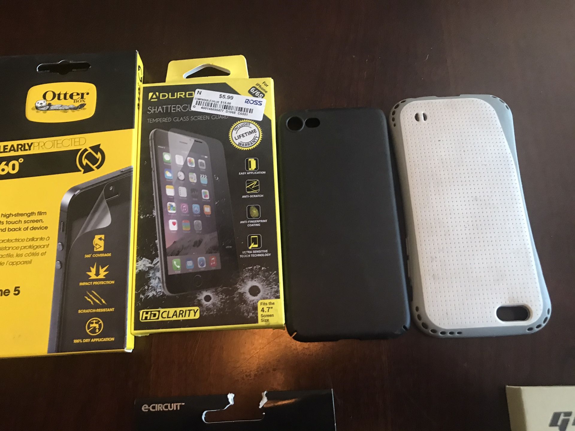 Random Box of iPhone Cases and Screen Protectors for Sale in Orlando ...