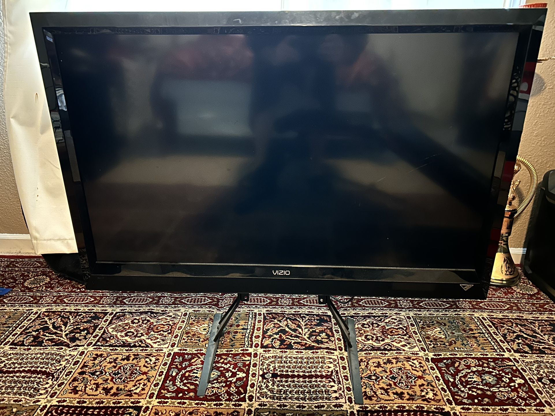 VIZIO 42-inch Smart TV for Sale in Vancouver, WA - OfferUp