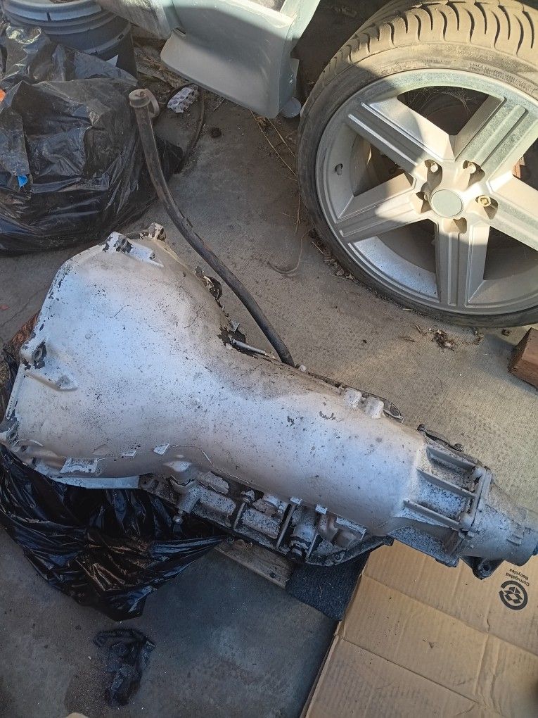Chevy TH400 Transmission for Sale in Baldwin Hills, CA - OfferUp