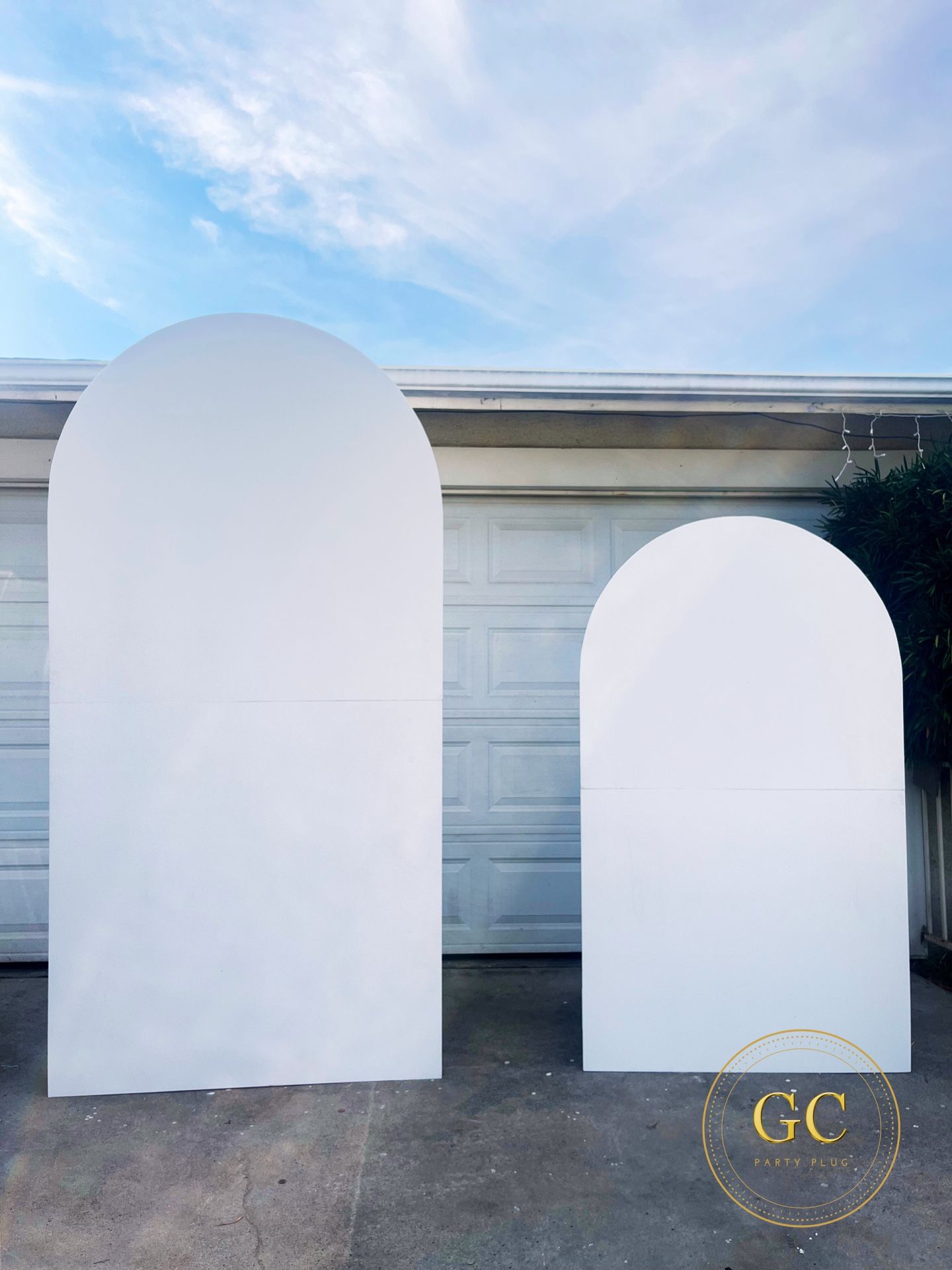 Decorative folding arches (Backdrop) for Sale in Fresno, CA - OfferUp