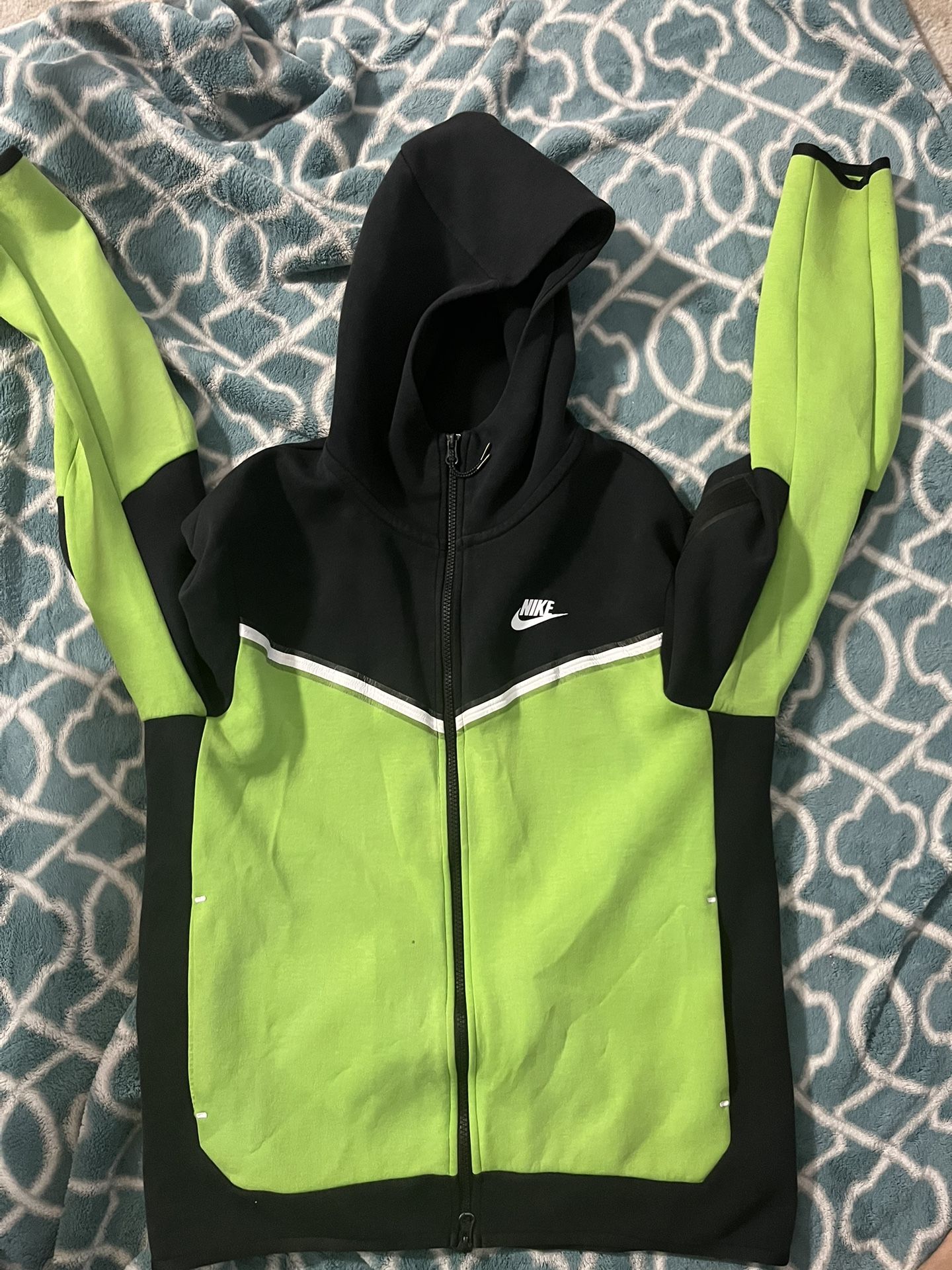 Nike Tech for Sale in Stockton, CA - OfferUp