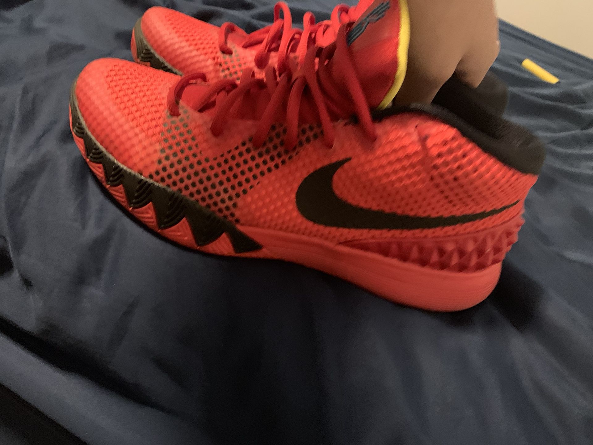 Kyrie 1 Deceptive Red
