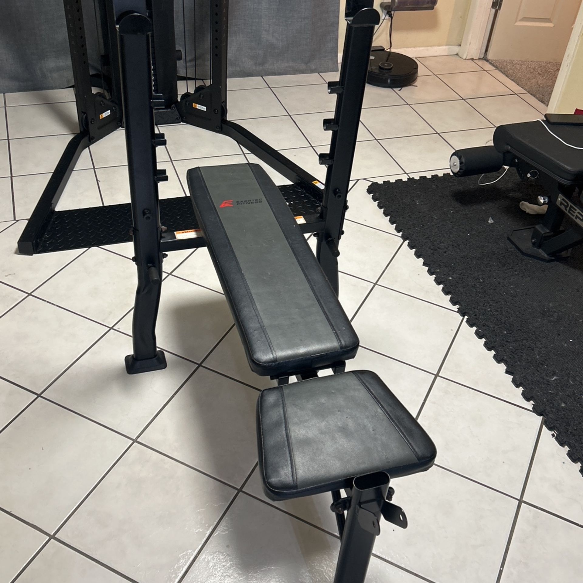 Workout Bench for Sale in Pharr, TX - OfferUp