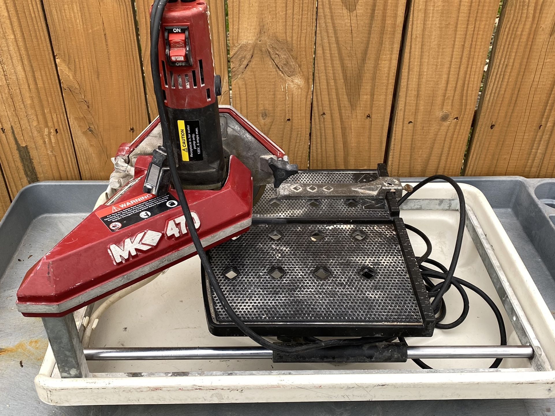 MK Diamond MK-470 Tile Saw for Sale in Falls Church, VA - OfferUp