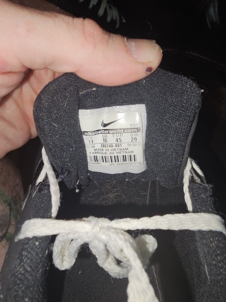 NIKE Size 11 for Sale in San Antonio, TX - OfferUp