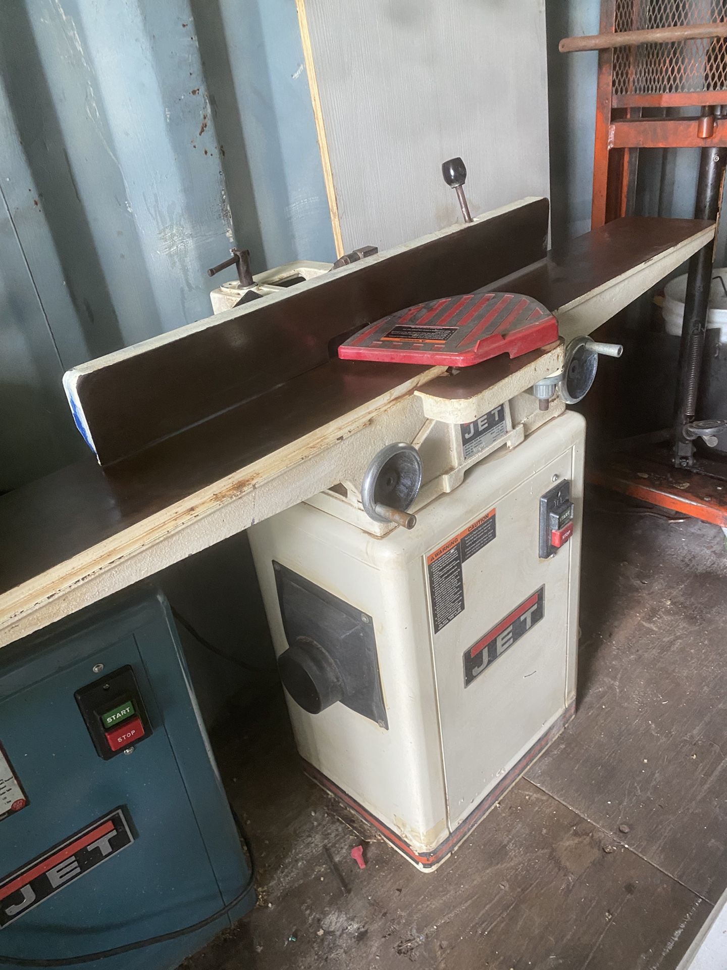 Long Bed Woodworking Jointer 6” JET for Sale in Miami, FL - OfferUp