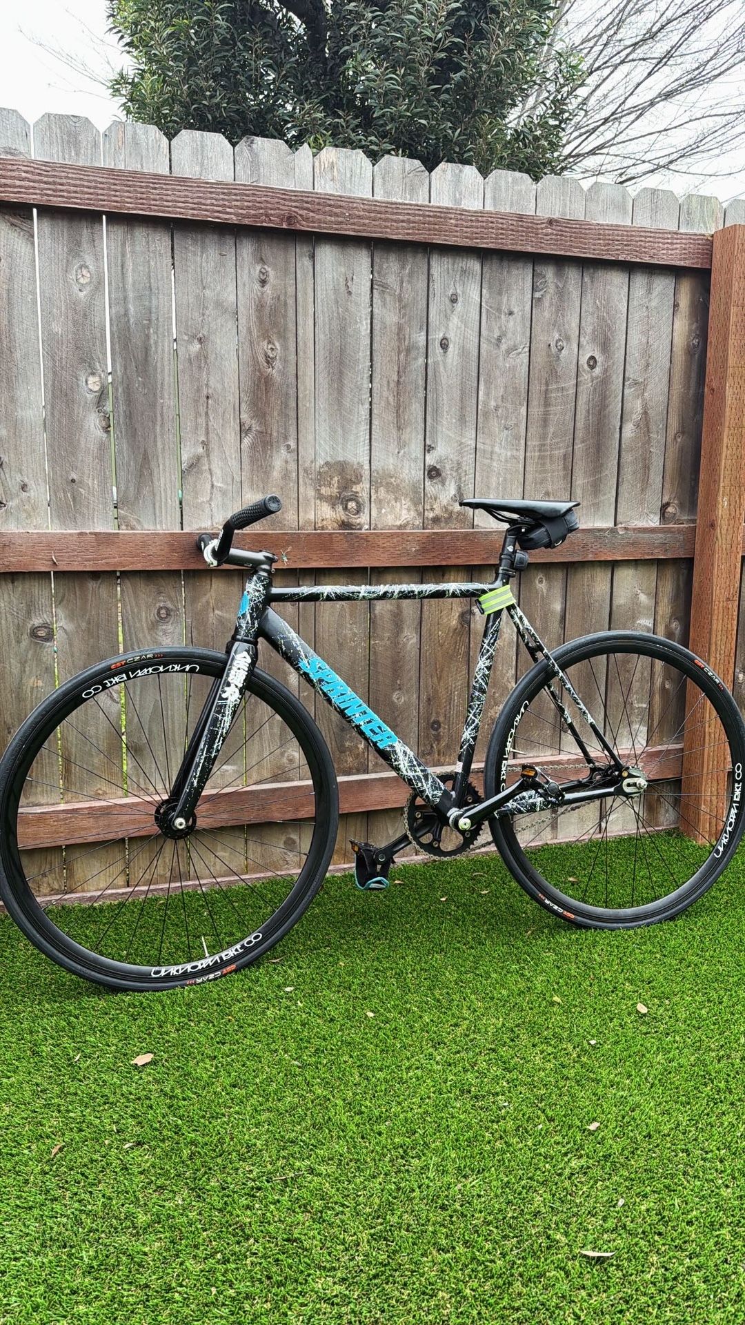 Engine 11 Fixie for Sale in Santa Fe Springs, CA - OfferUp